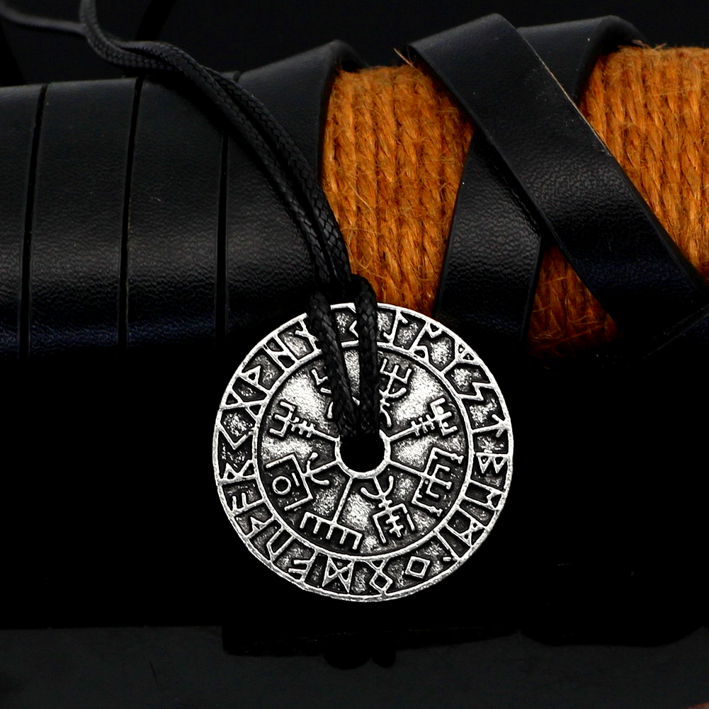 Vegvisir Kette - Walhalla Wikinger